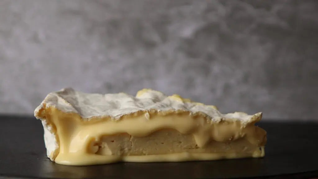 Baron Bigod 250g - The Artisan Cheese Room